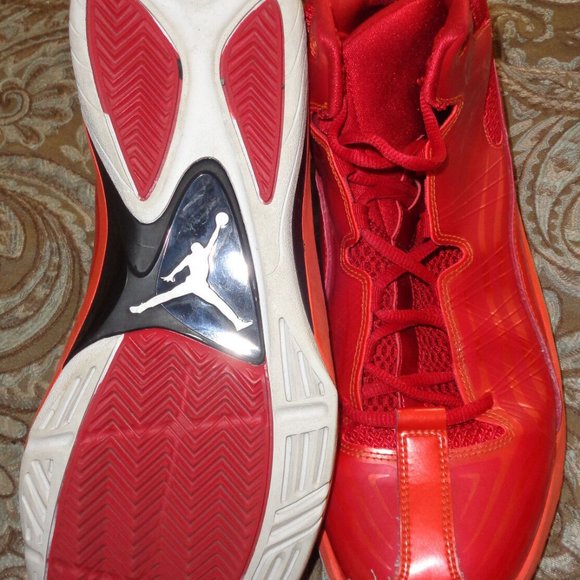 Nike | Shoes | Nike Jordan Aero Mania Flywire Gym Redwhitebright ...